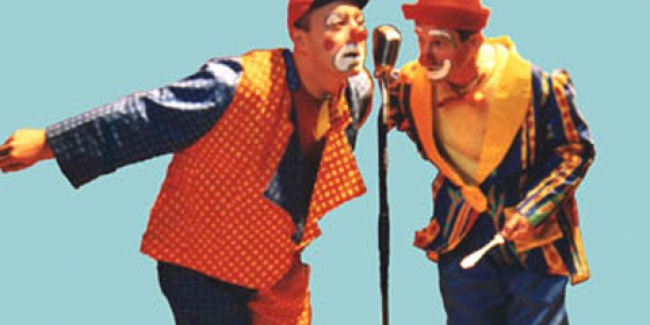 Duo de clowns pour spectacles de noël | Spectacle Enfants - Arbre de Noël